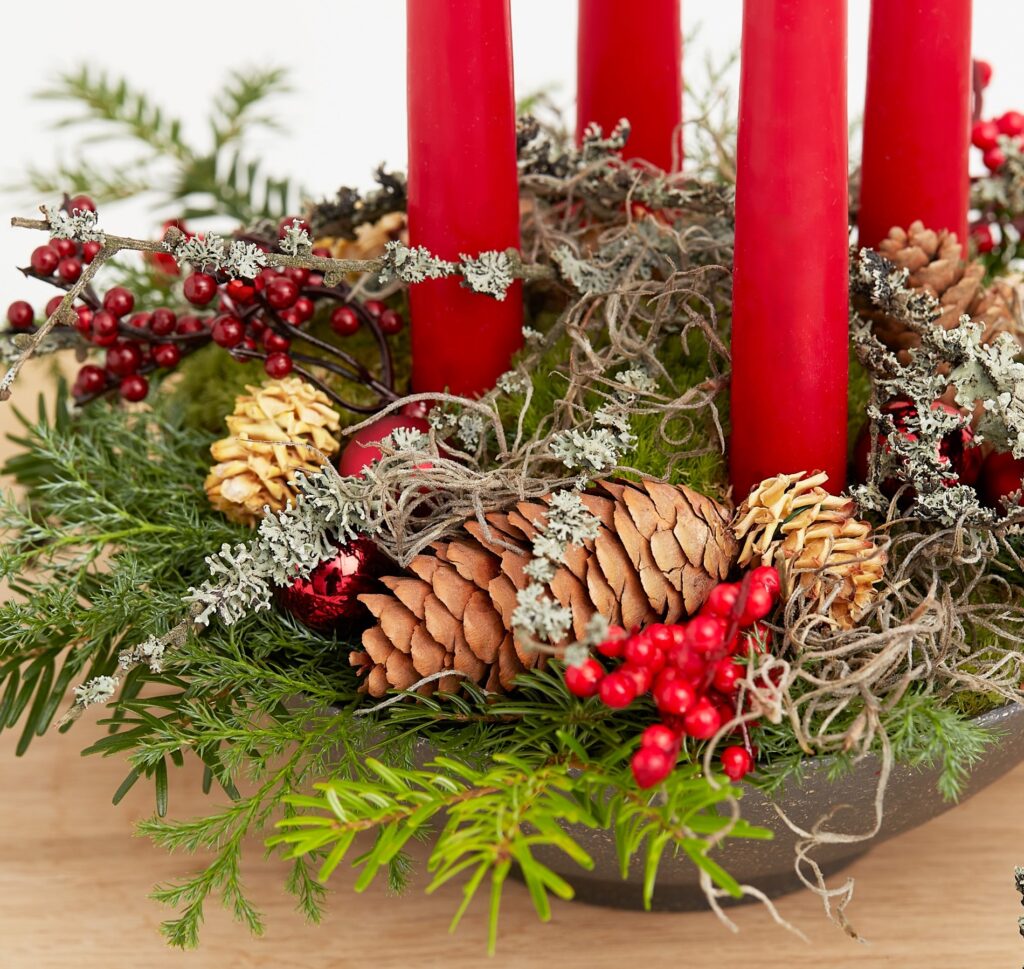 Centro De Mesa De árbol De Navidad Con Piñas Cómo Hacer Un Centro