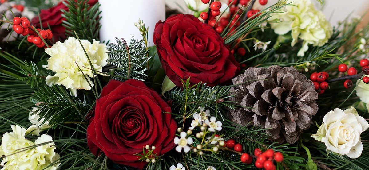 Centros de Navidad con piñas, ¡hazlos tú misma! | Interflora