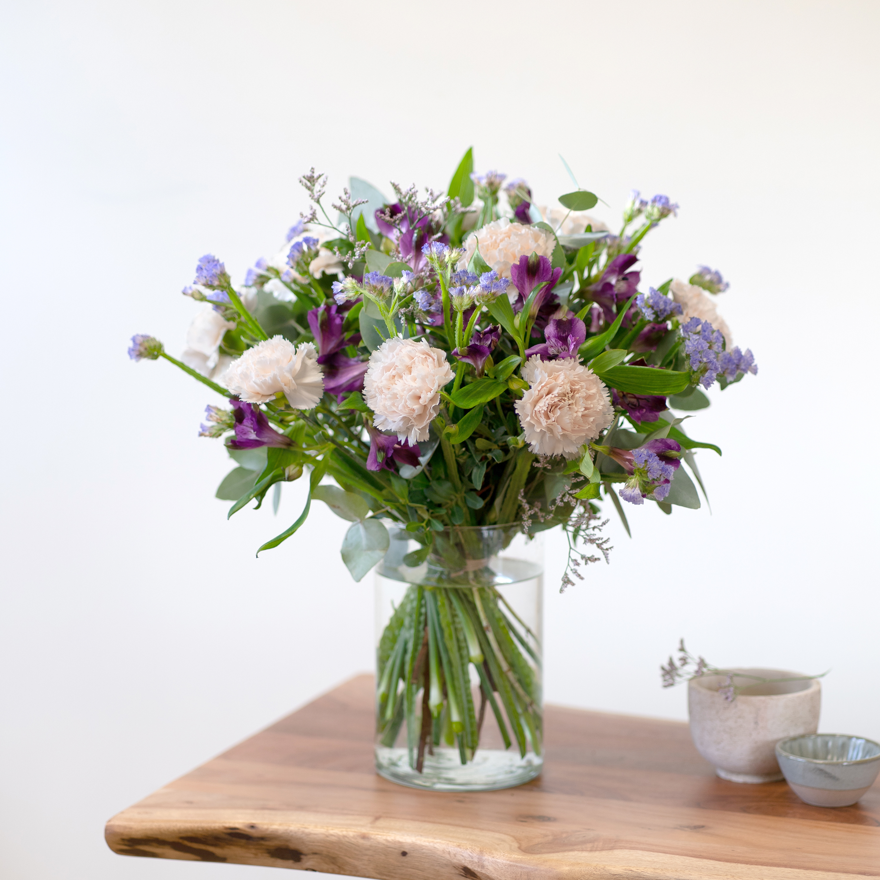 Clavel: significado de esta flor según sus colores | Interflora
